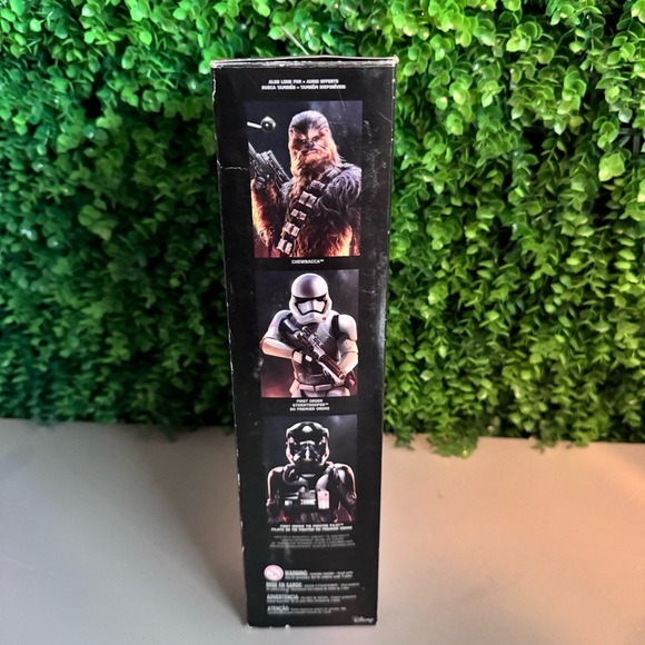 Star Wars | Toys | Star Wars The Force Awakens Captain Phasma 2 Inch ...